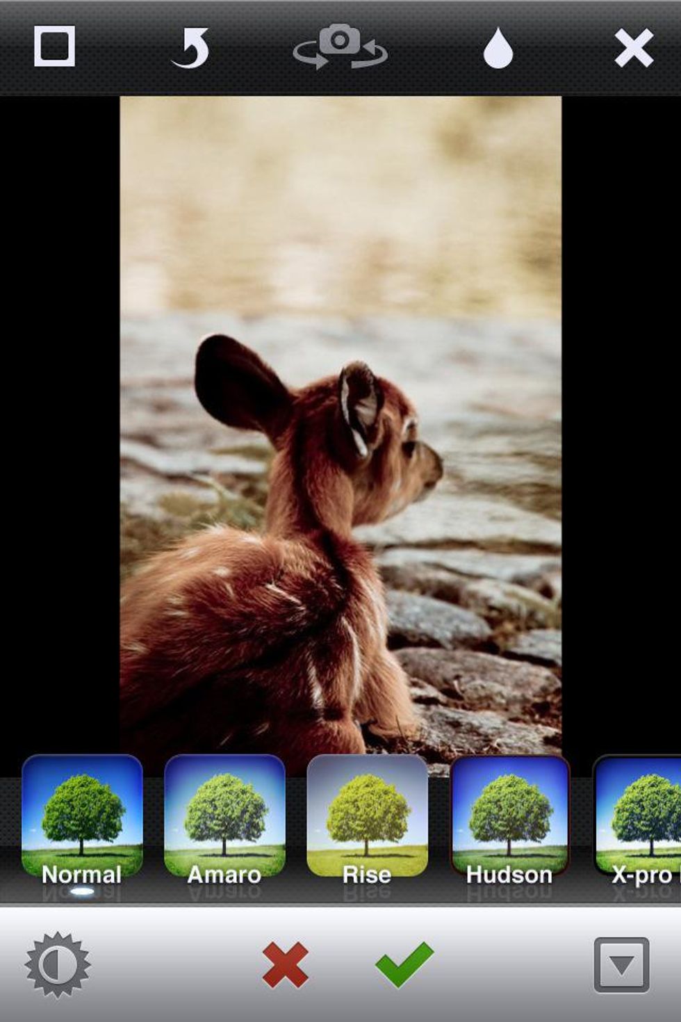 How to make a photo fit on instagram - B+C Guides