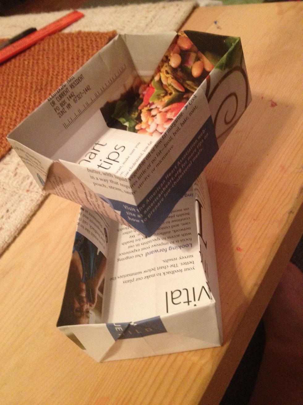 How to recycle scratch paper: make a waste receptacle - B+C Guides