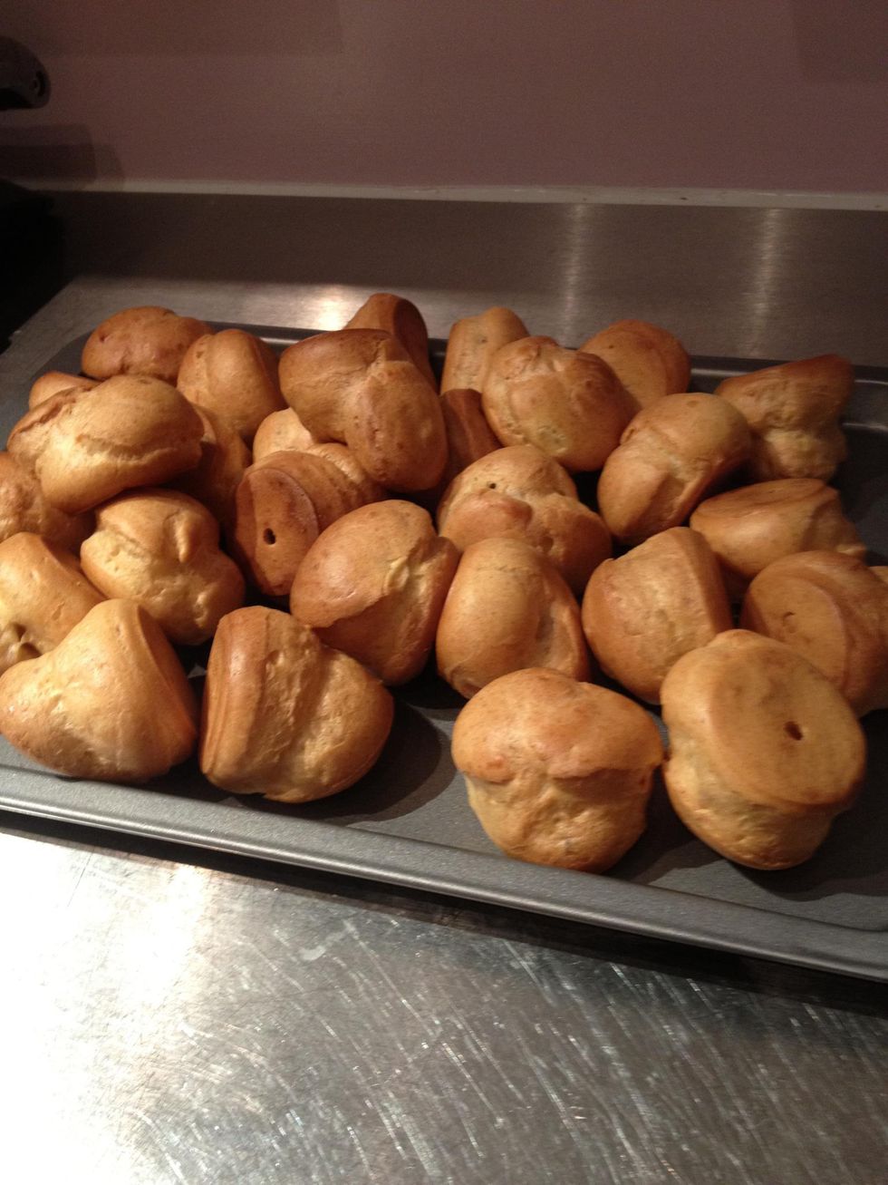 How to bake choux pastry for sweet/savoury profiteroles - B+C Guides