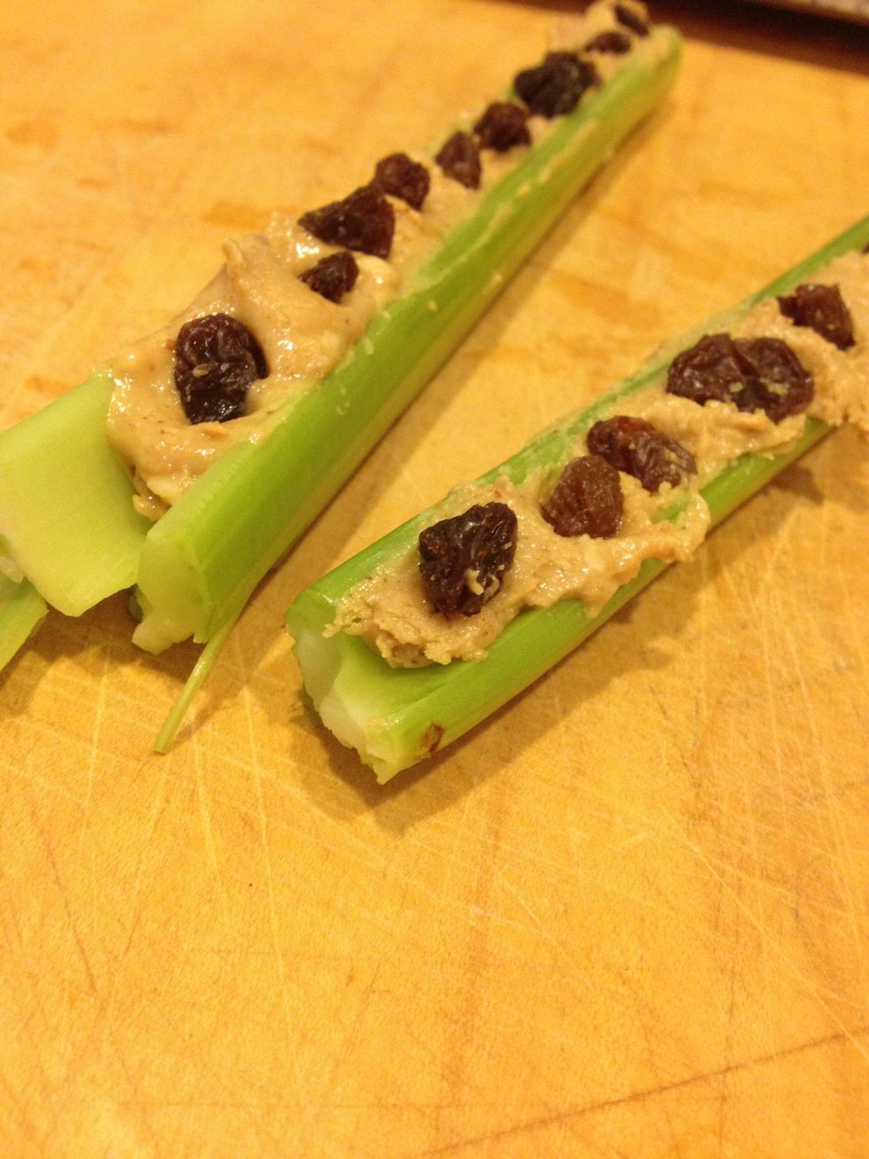 How to make ants on a log - B+C Guides