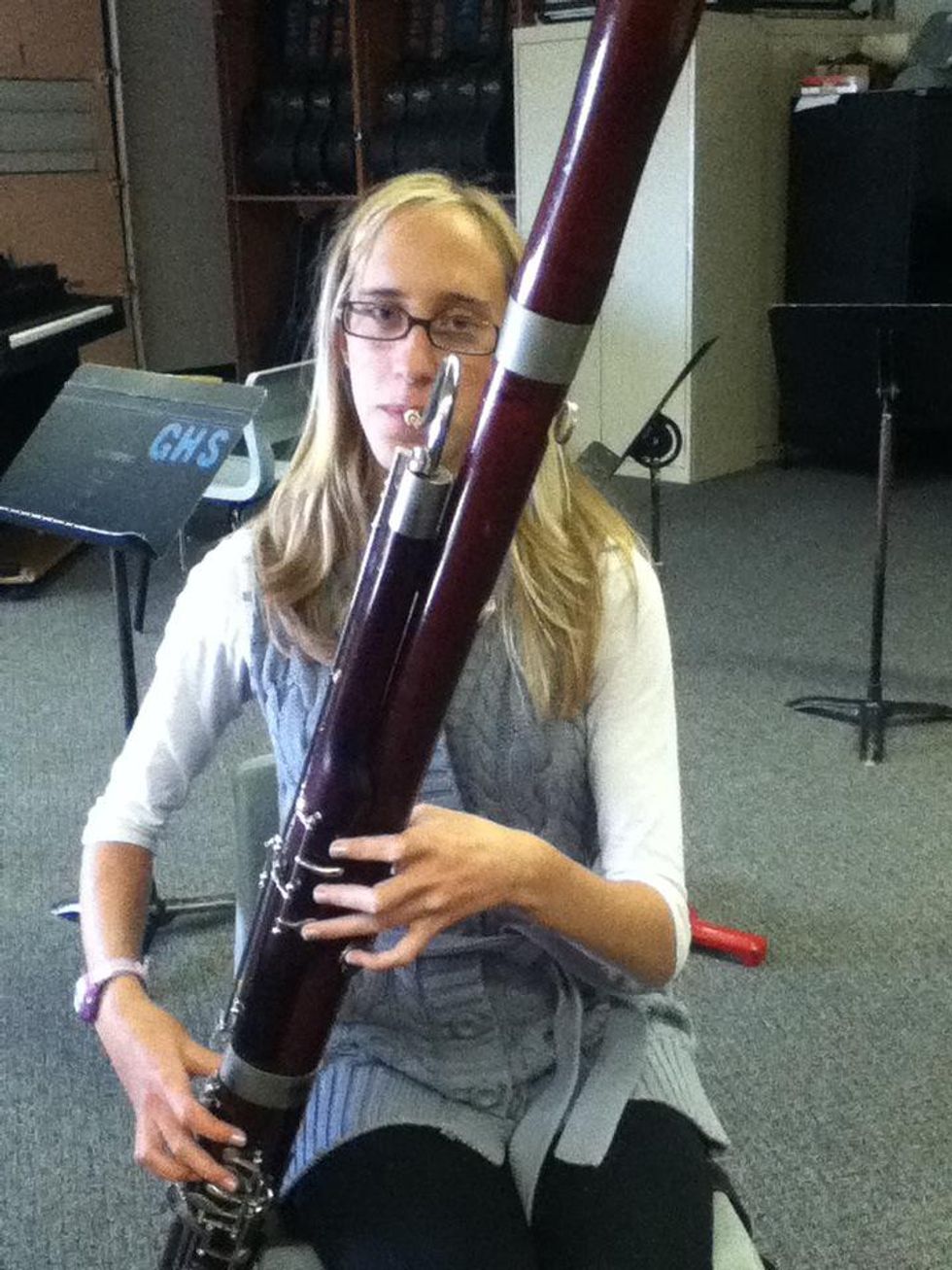 How to hold your bassoon properly - B+C Guides