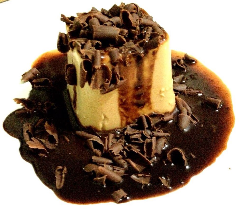 How to coffee panna cotta with choco-coffee sauce - B+C Guides