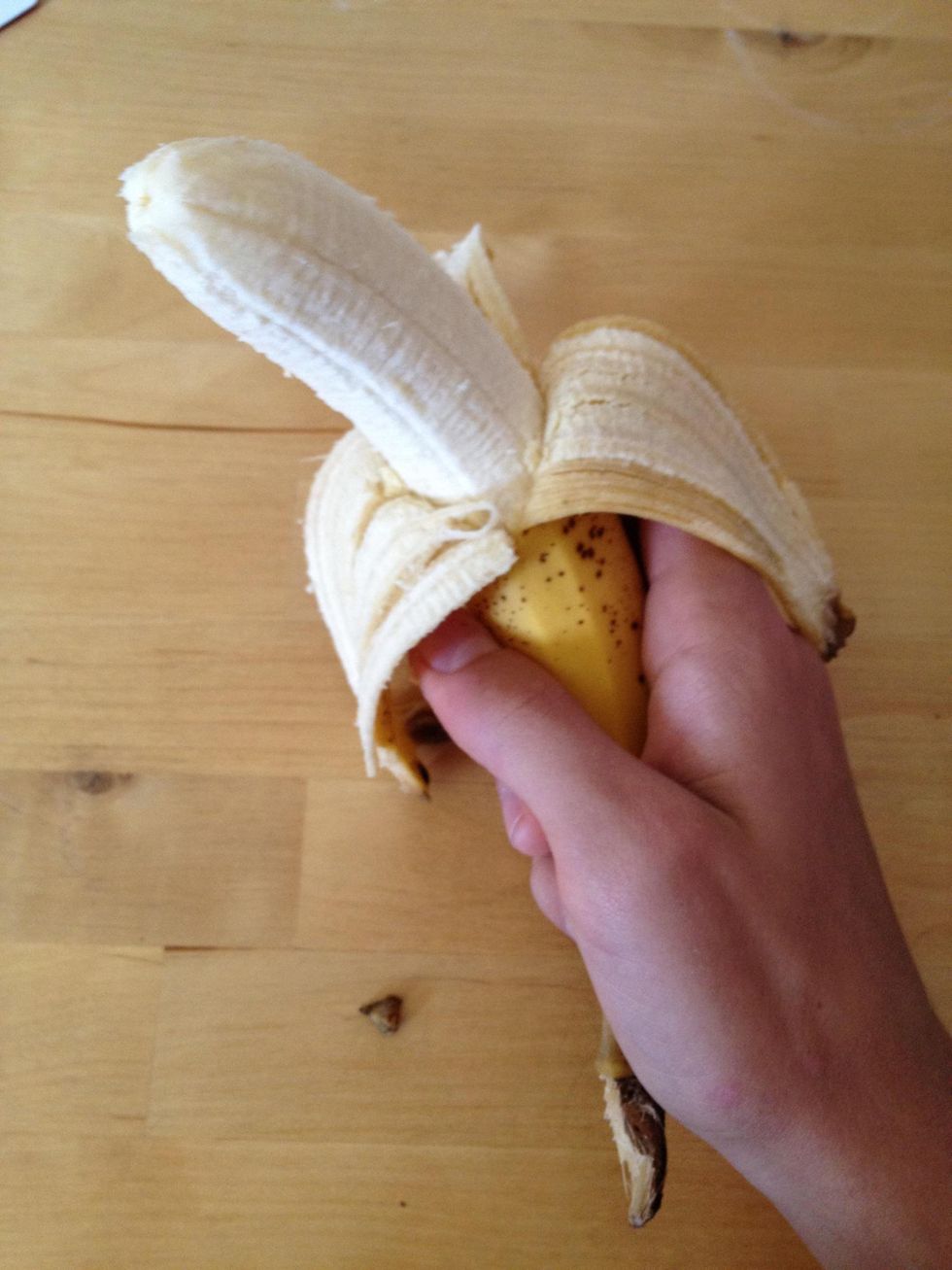 How to open a banana - B+C Guides