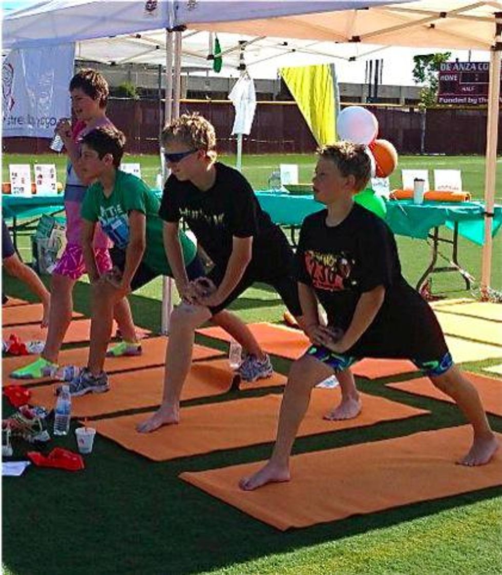How to do post-triathlon stretching for kids - B+C Guides