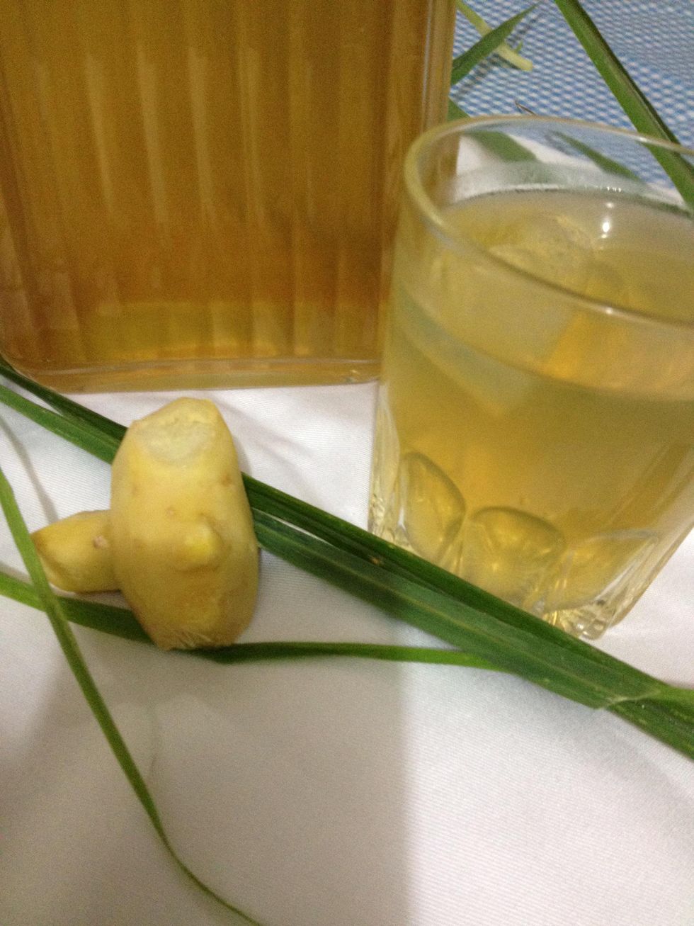 How to make ginger lemon grass tea - B+C Guides