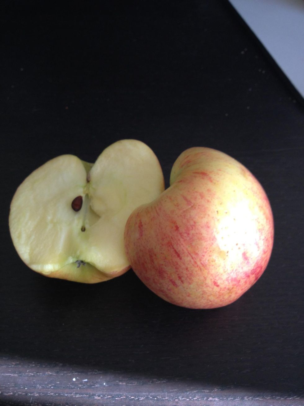 How to tear an apple in half! - B+C Guides