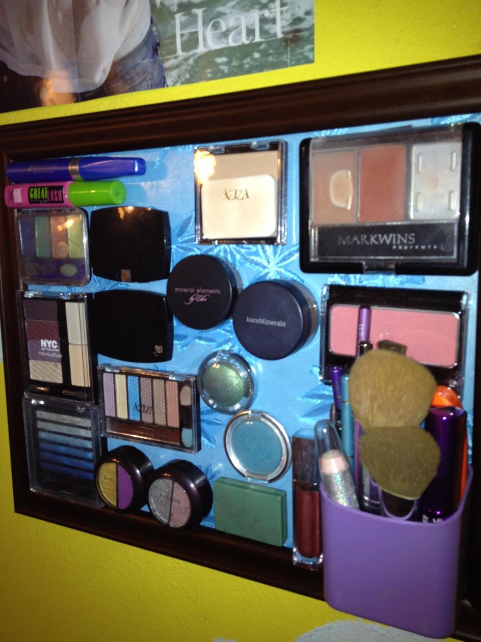 How to make a cute magnetic makeup board! - B+C Guides