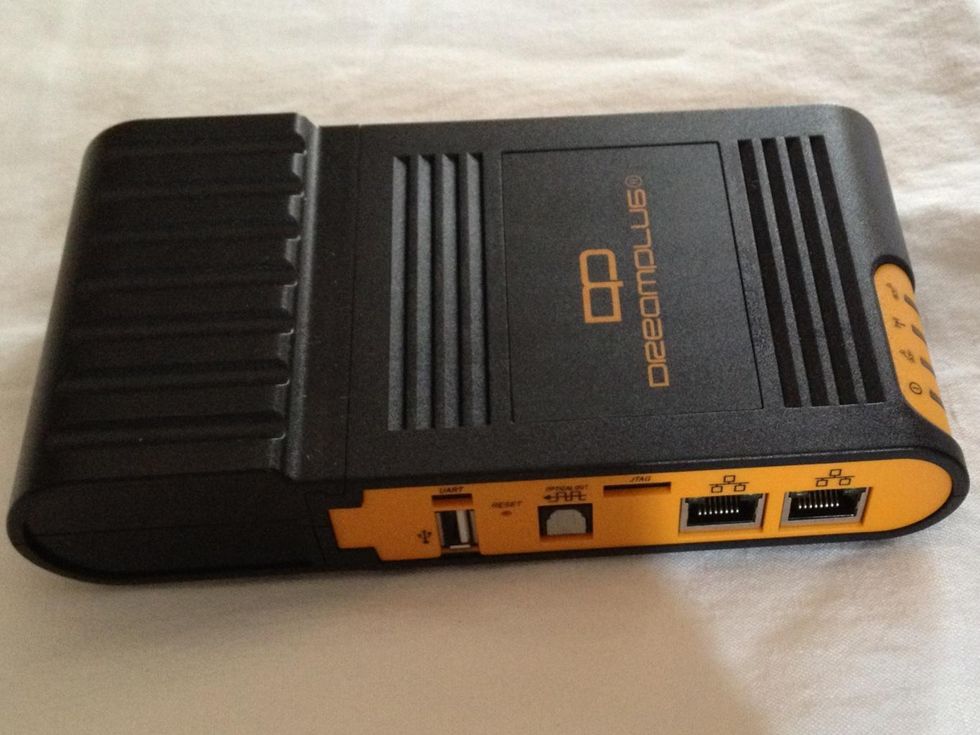 How to replace the sd card in a dreamplug - B+C Guides