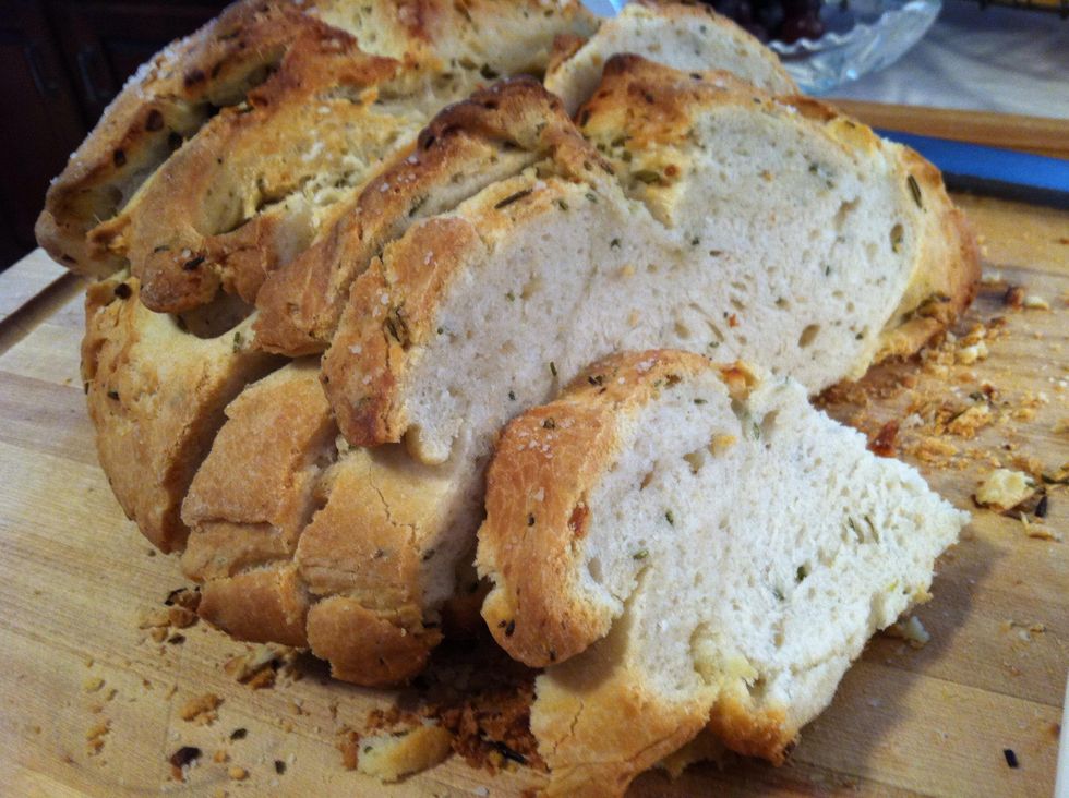 How to make herb bread - B+C Guides