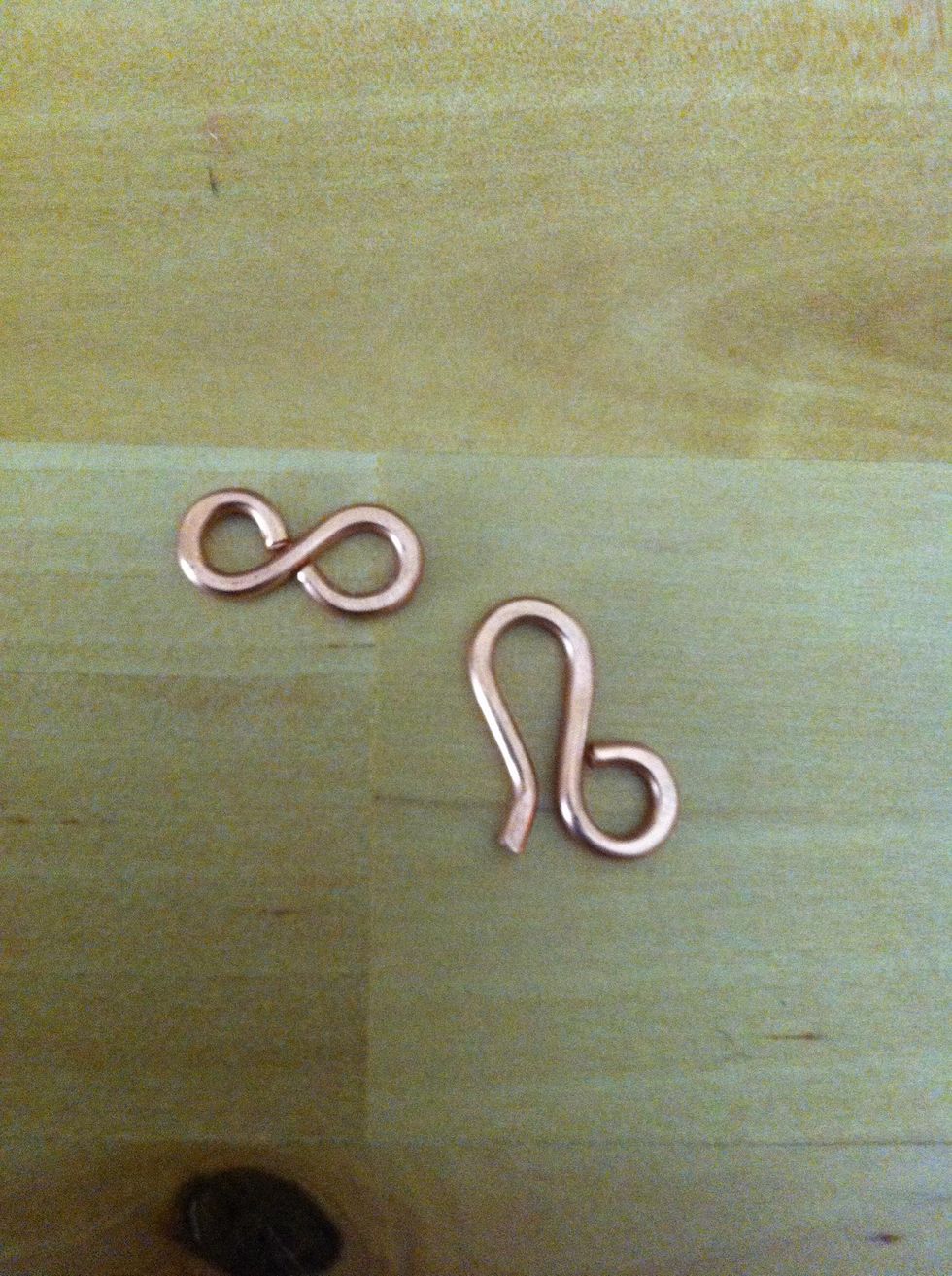 How to make a hook & eye clasp - B+C Guides