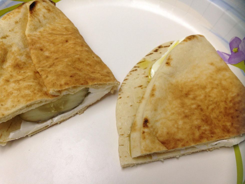 How to prepare the best lebni (kefir cheese) sandwich - B+C Guides