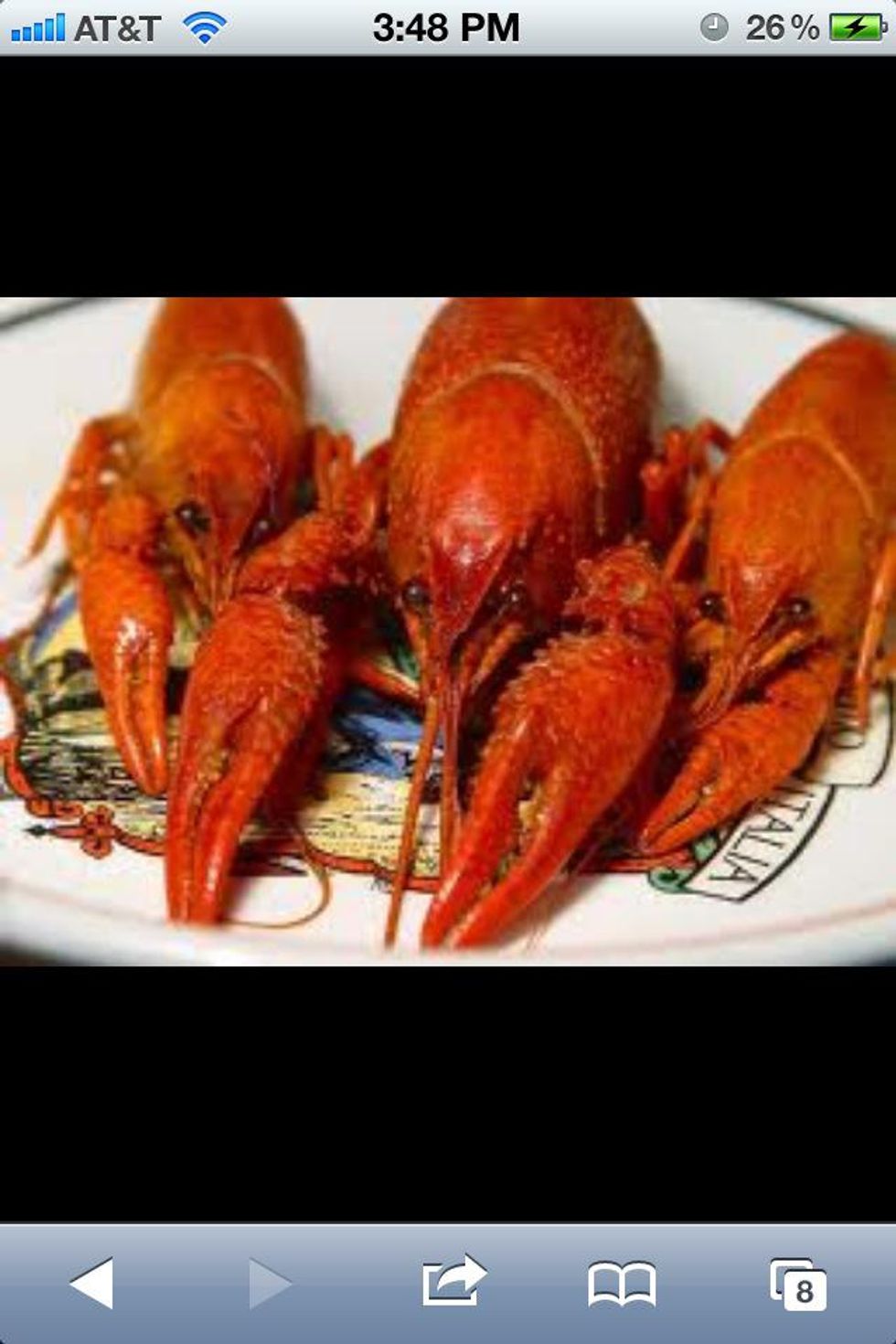 How to peel and eat boiled crawfish - B+C Guides