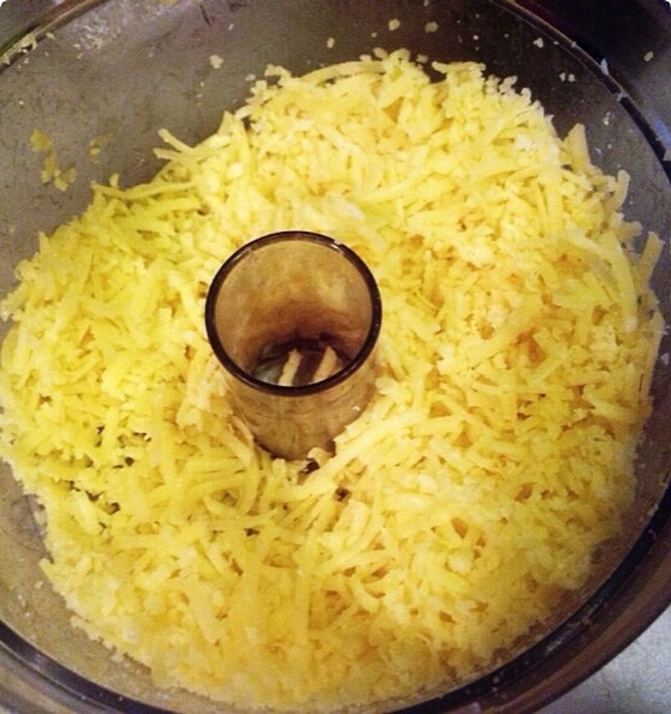 How to make scrumptious bacon & cheese moose patties - B+C Guides