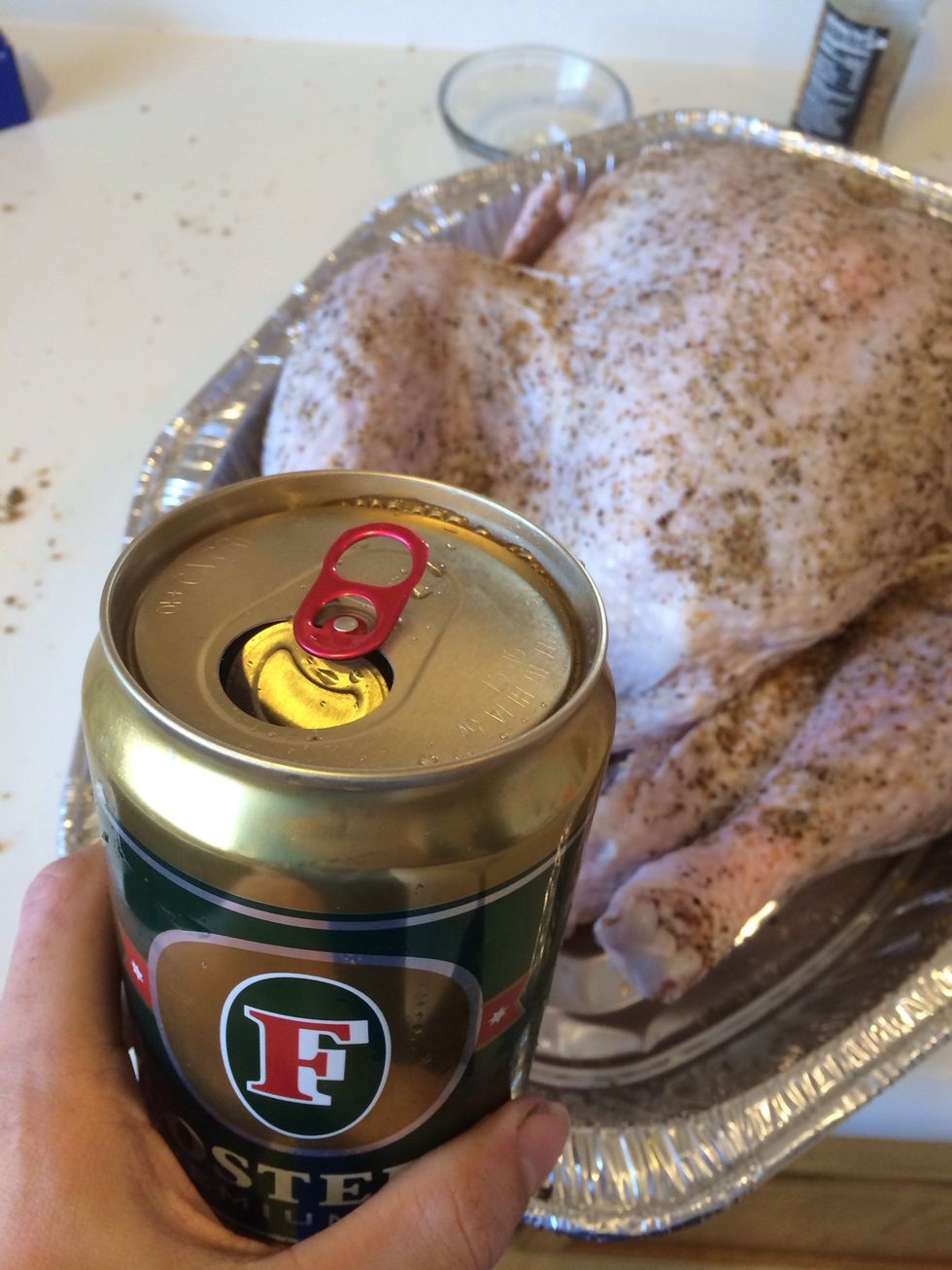 How to cook beer can turkey - B+C Guides