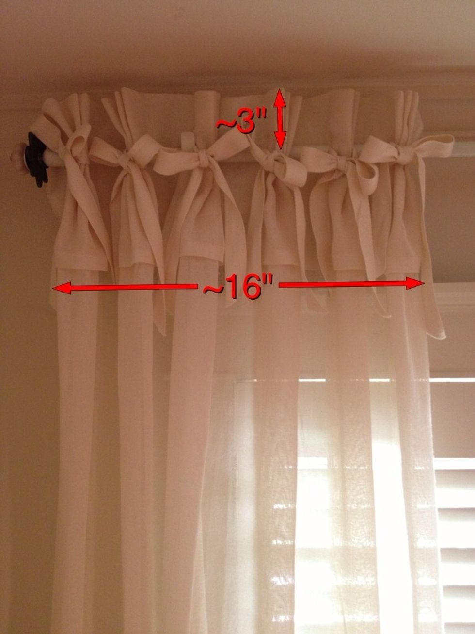 How to make no-sew curtain panels with bows and ruffles - B+C Guides