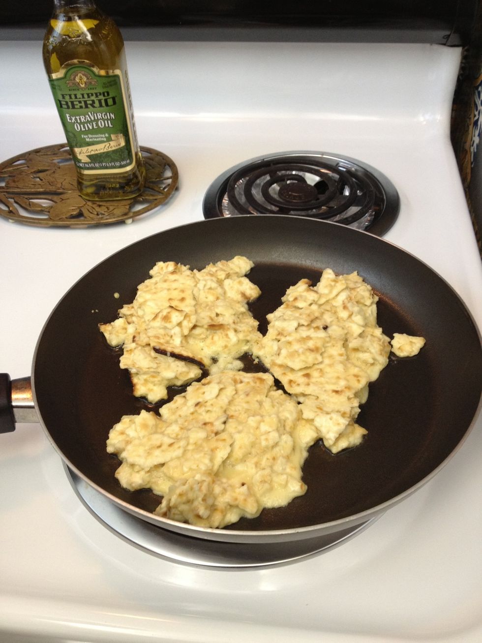 How to make grandma ida's fried matzah (matzah brie) - B+C Guides