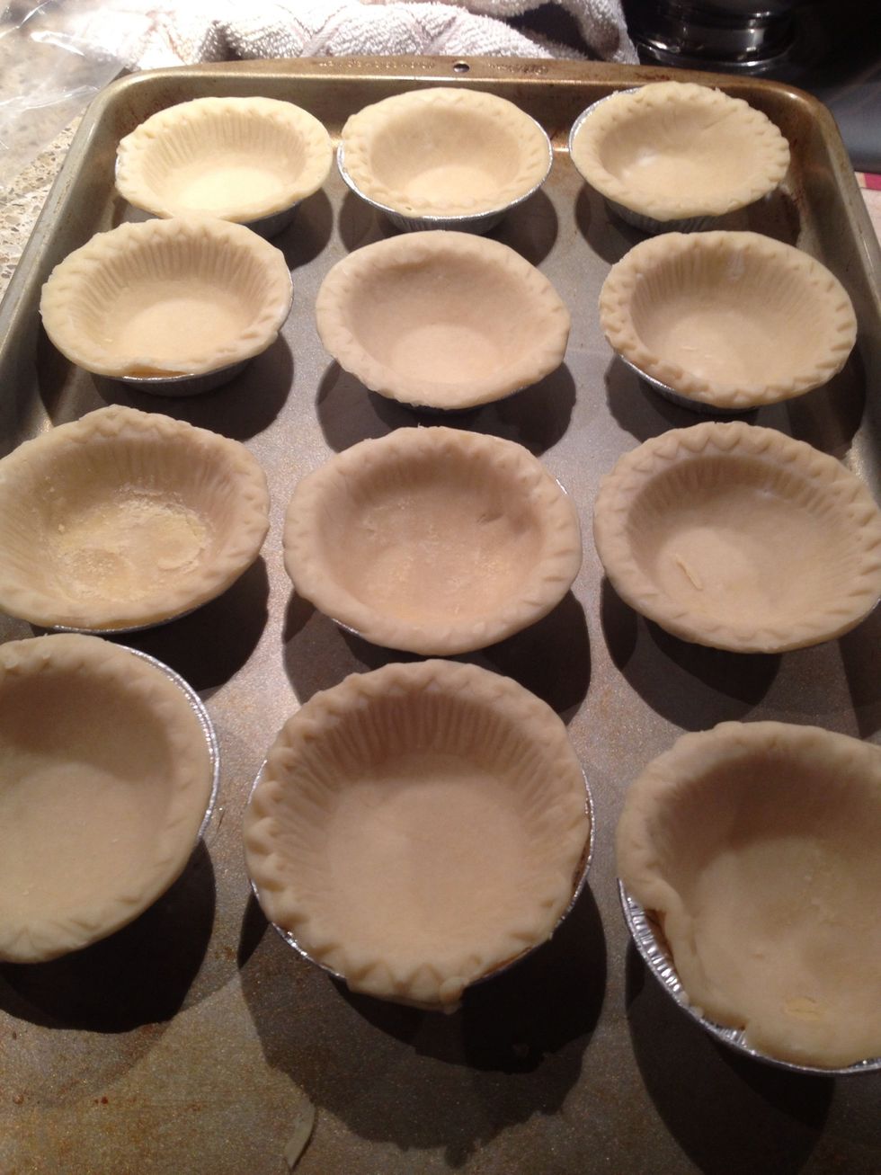 How to make nola crawfish pies - B+C Guides