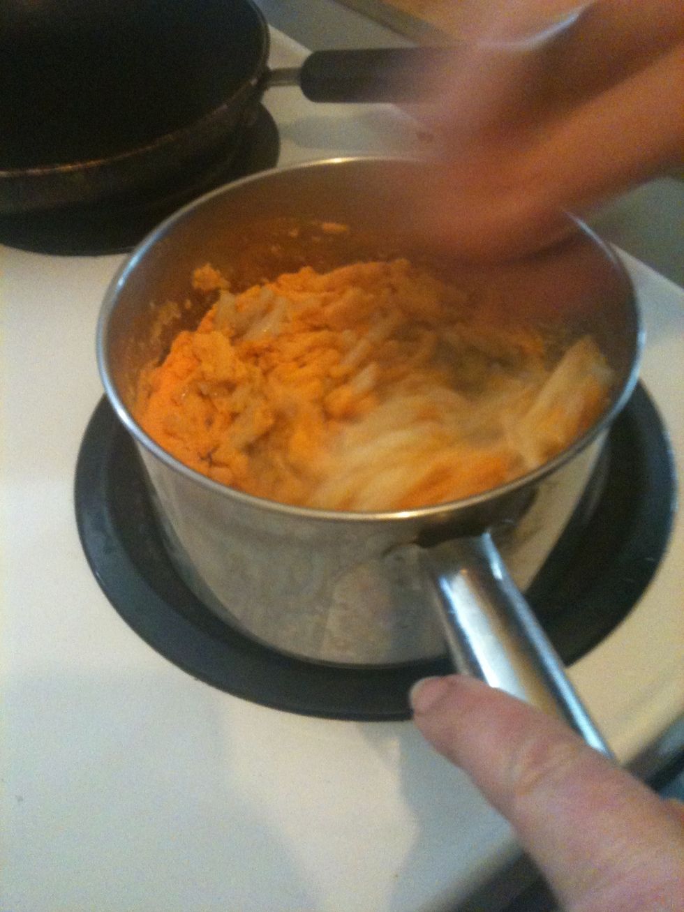 How to make marconi grilled cheese - B+C Guides