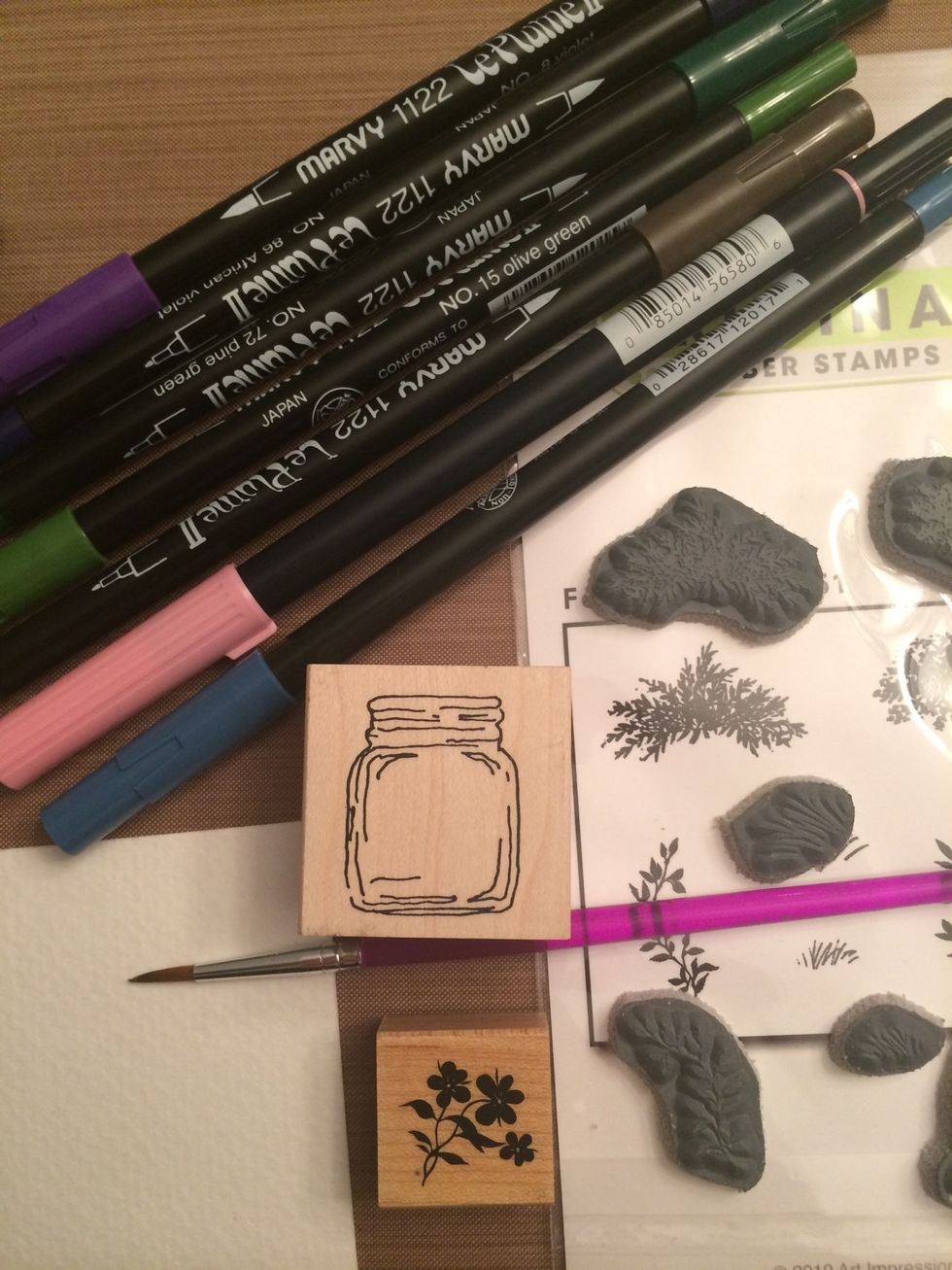 How to create a mini watercolor with stamps - B+C Guides