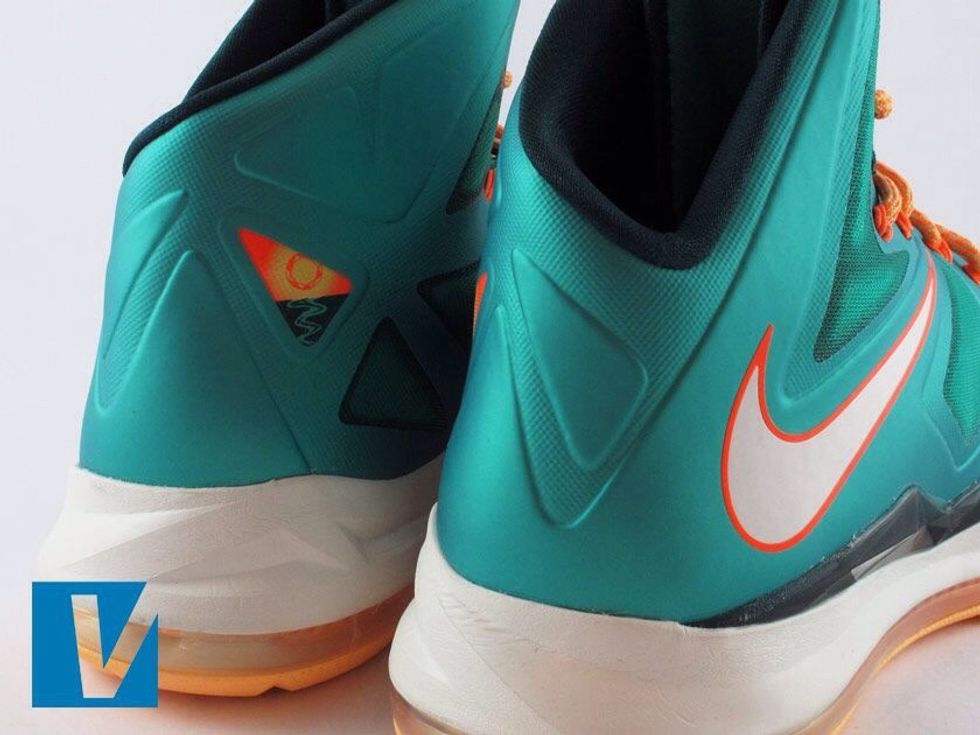 How to spot fake nike lebron x sneakers - B+C Guides
