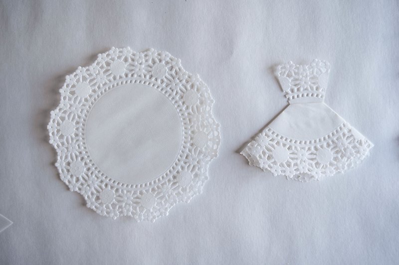 Diy Paper Doily Wedding Dress 30 Creative Ways To Use Doilies At Your