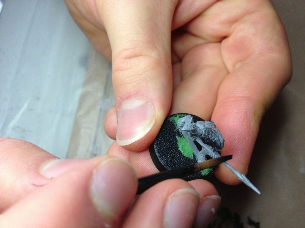 How to prepare a citadel miniature for painting - B+C Guides