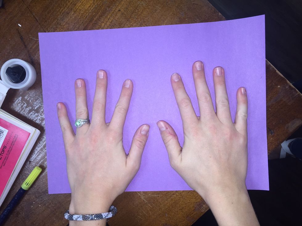 How to make butterfly hands - B+C Guides