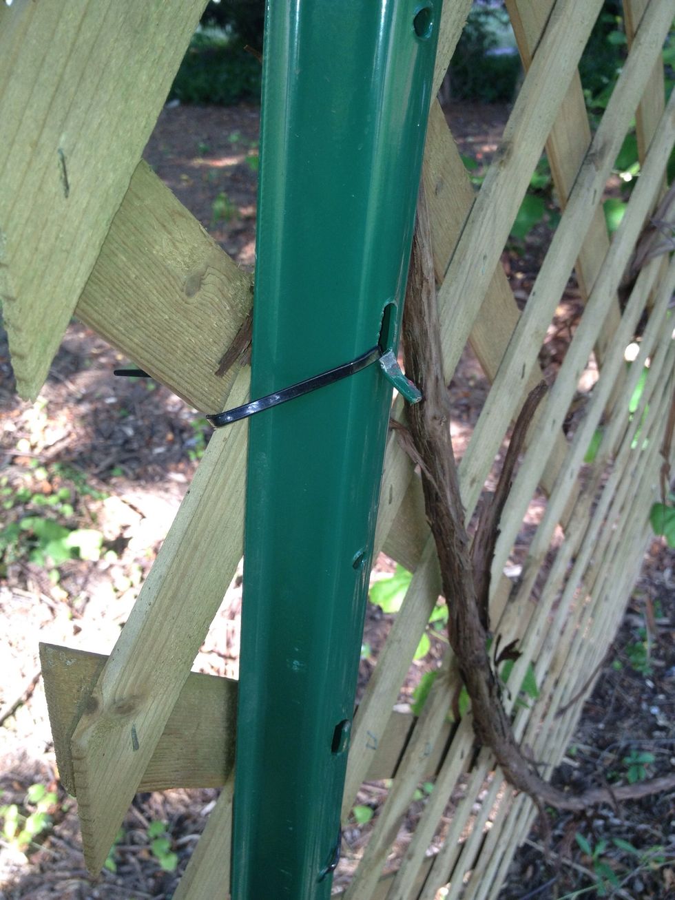 How to install a fence super fast with minimal effort - B+C Guides