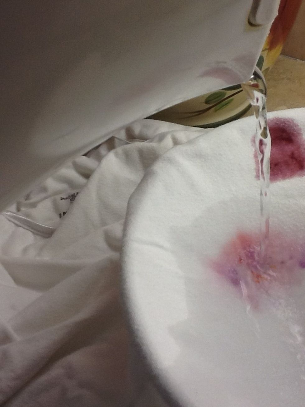 How to remove berry stains - B+C Guides