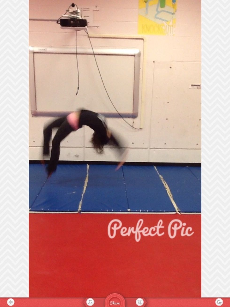 How to do a backhand spring - B+C Guides