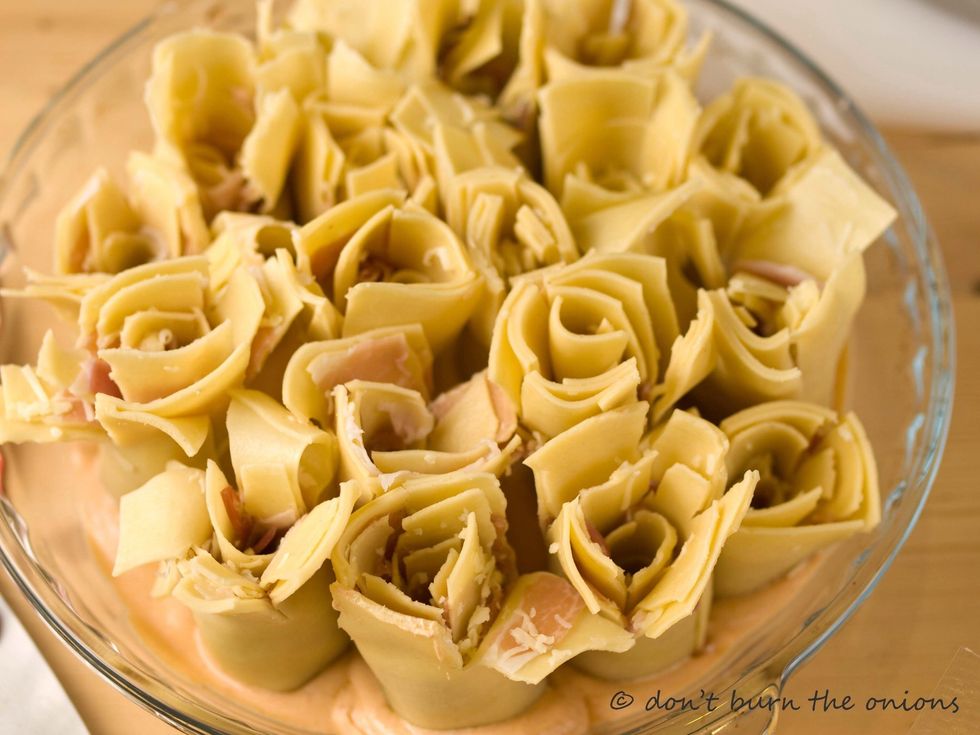 How to make pasta roses - B+C Guides
