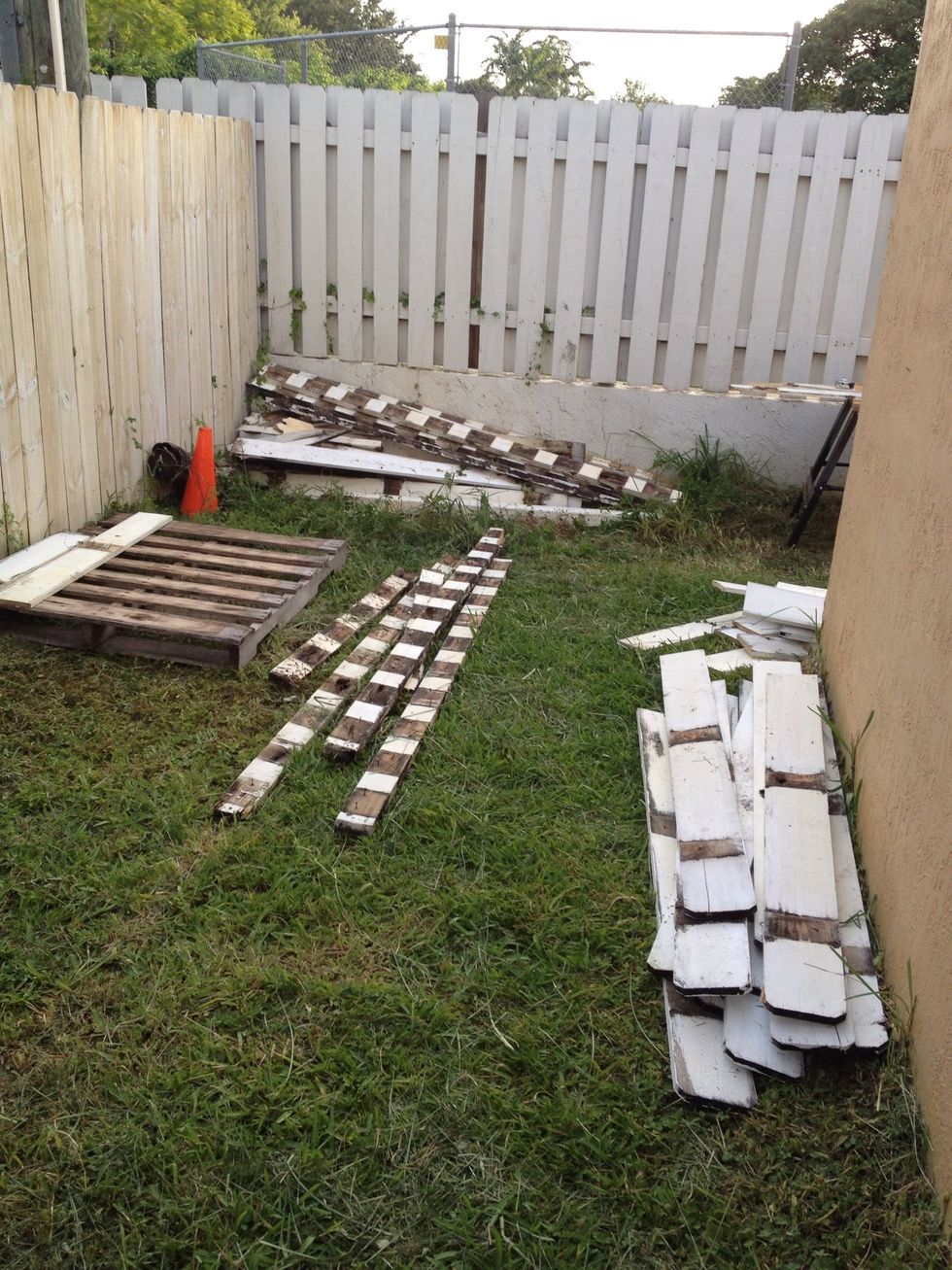 How to build a planter box from an old fence - B+C Guides