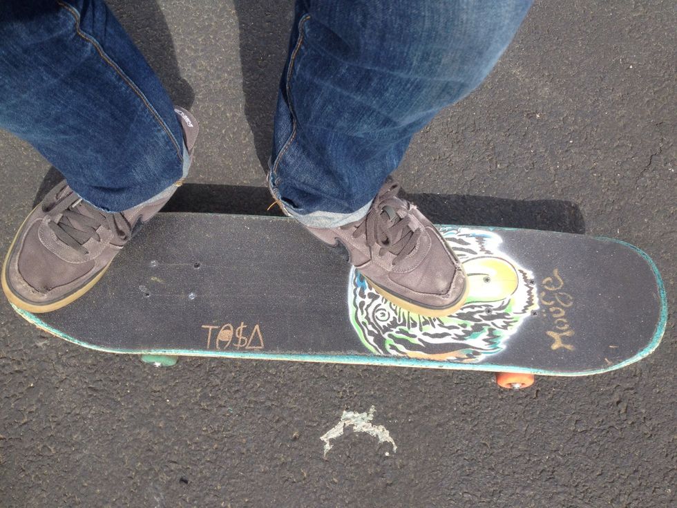 How to kickflip on a skateboard - B+C Guides