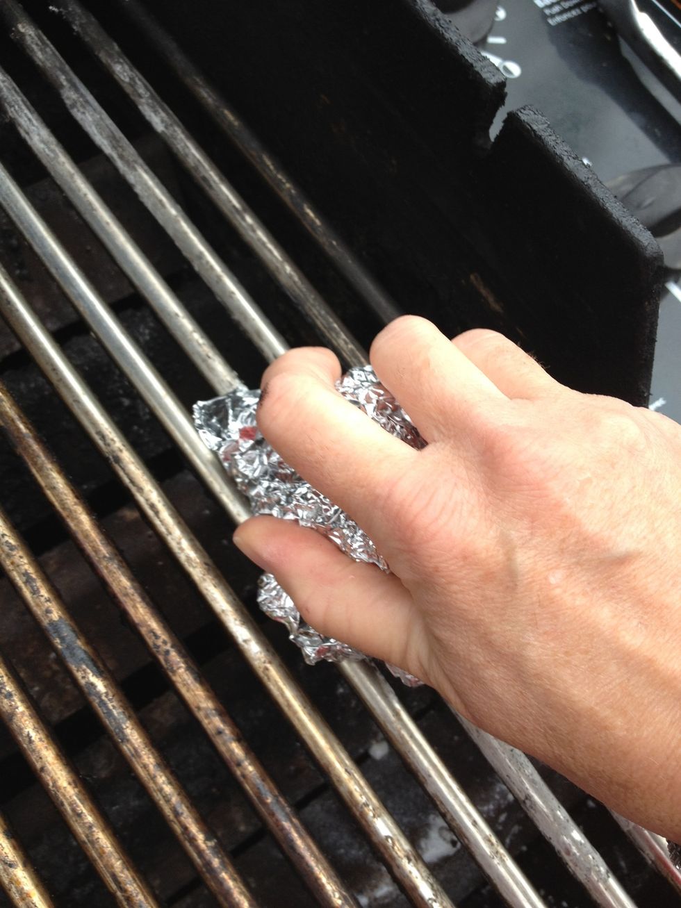 How to clean the bbq grill in a snap - B+C Guides