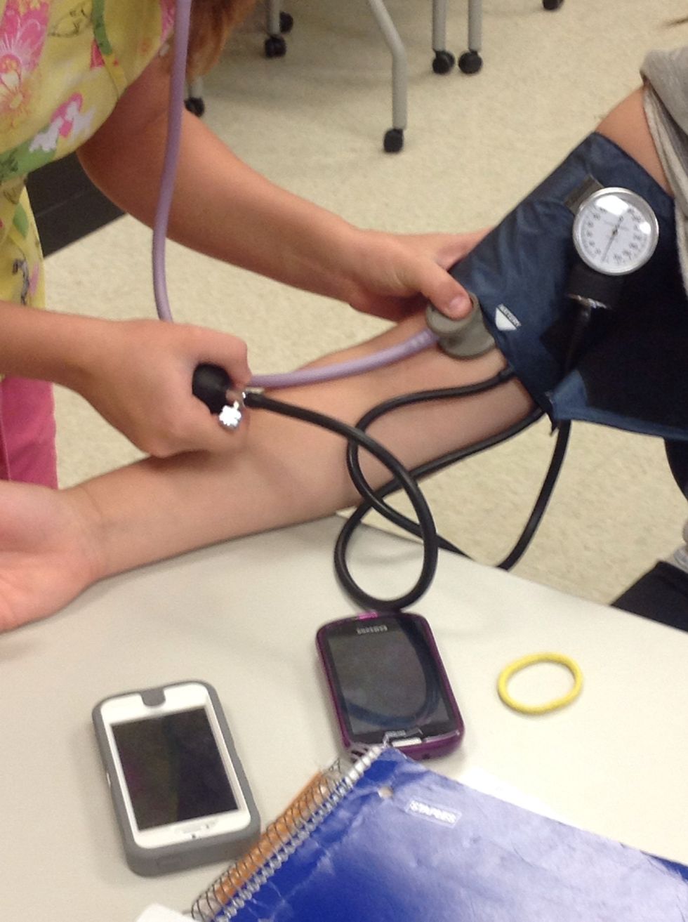 How To Take Someone s Blood Pressure B C Guides how-to-take-someone-s-blood-pressure-b-c-guides