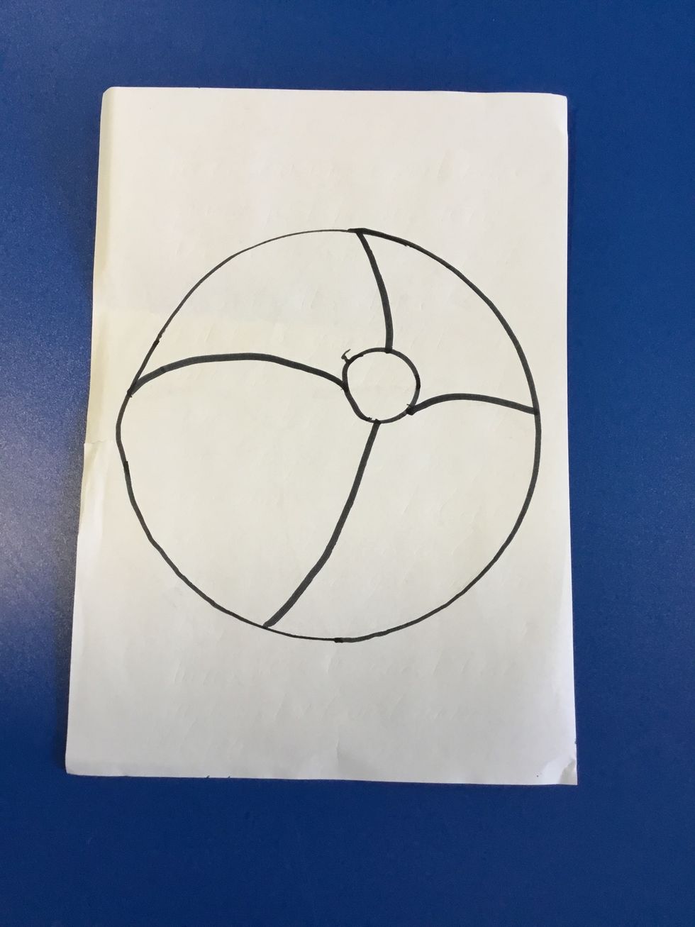 How to draw a beach ball - B+C Guides