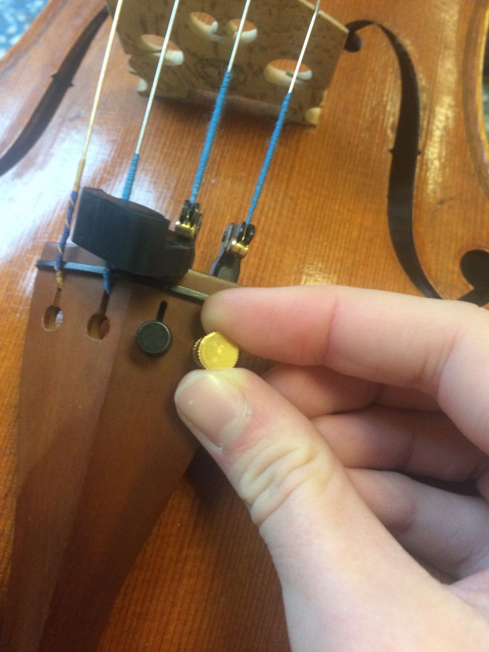 How to play the viola: beginner basics - B+C Guides
