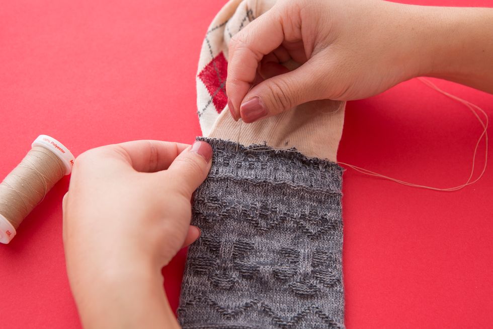 How to repurpose socks into a winter headband - B+C Guides