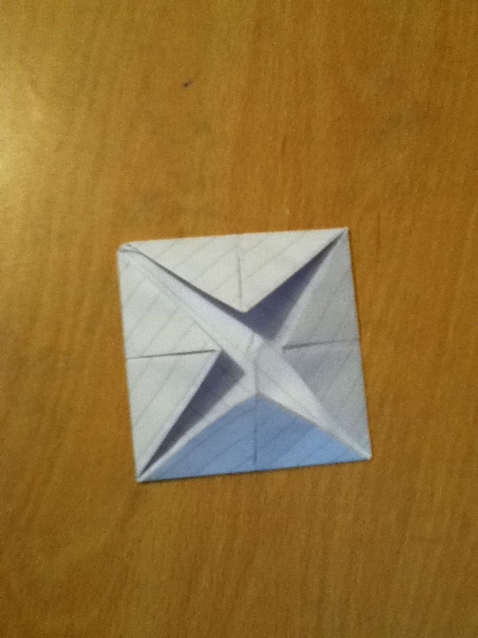 How to make a origami flower! 🌸 - B+C Guides