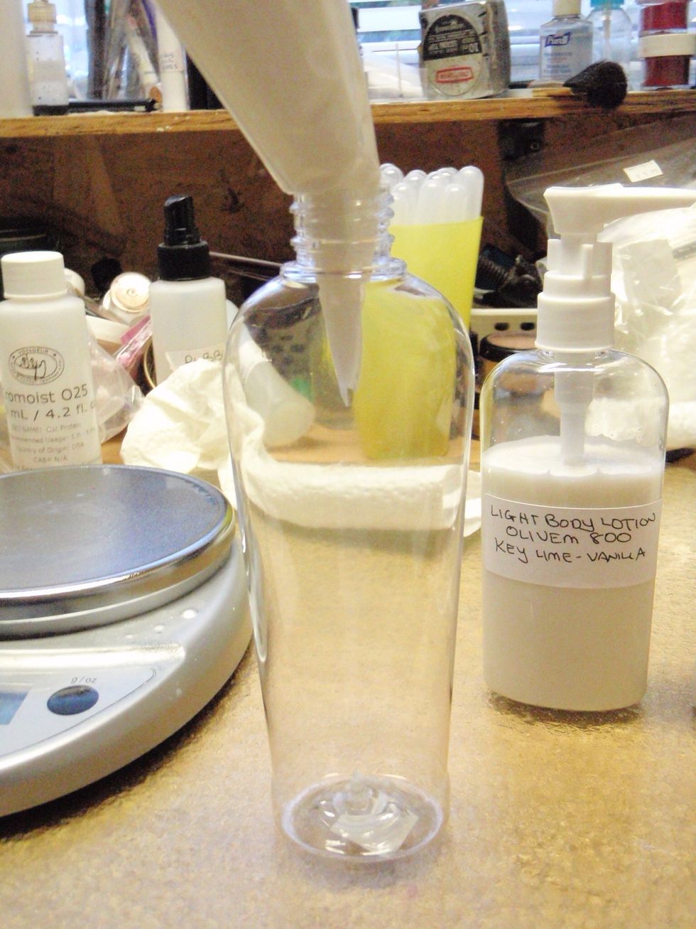 How to make a lotion - B+C Guides